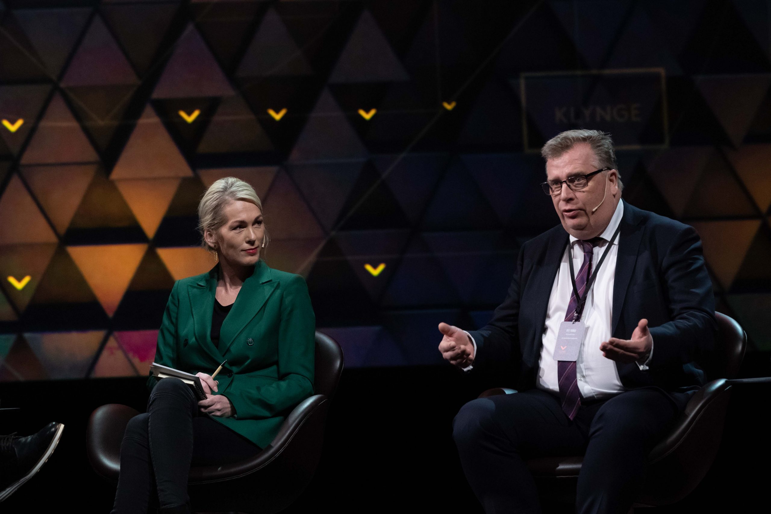 Atle Hamer og Anita Krohn Traaseth - Jan Erik Kjerpeseth